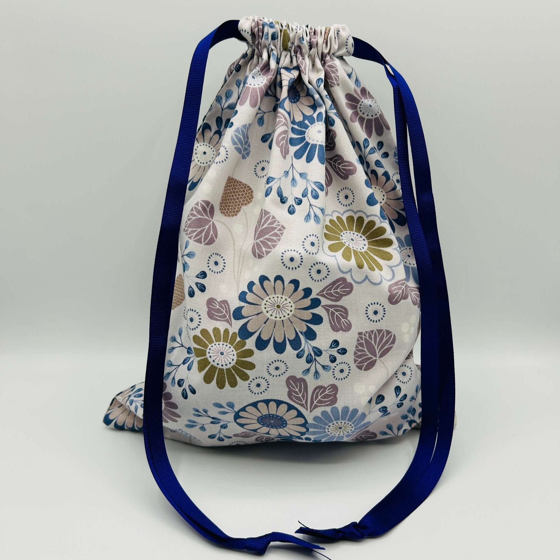 Mini Ball Bag 20 mini balls of Opal sock wool yarn – The Woolly Brew